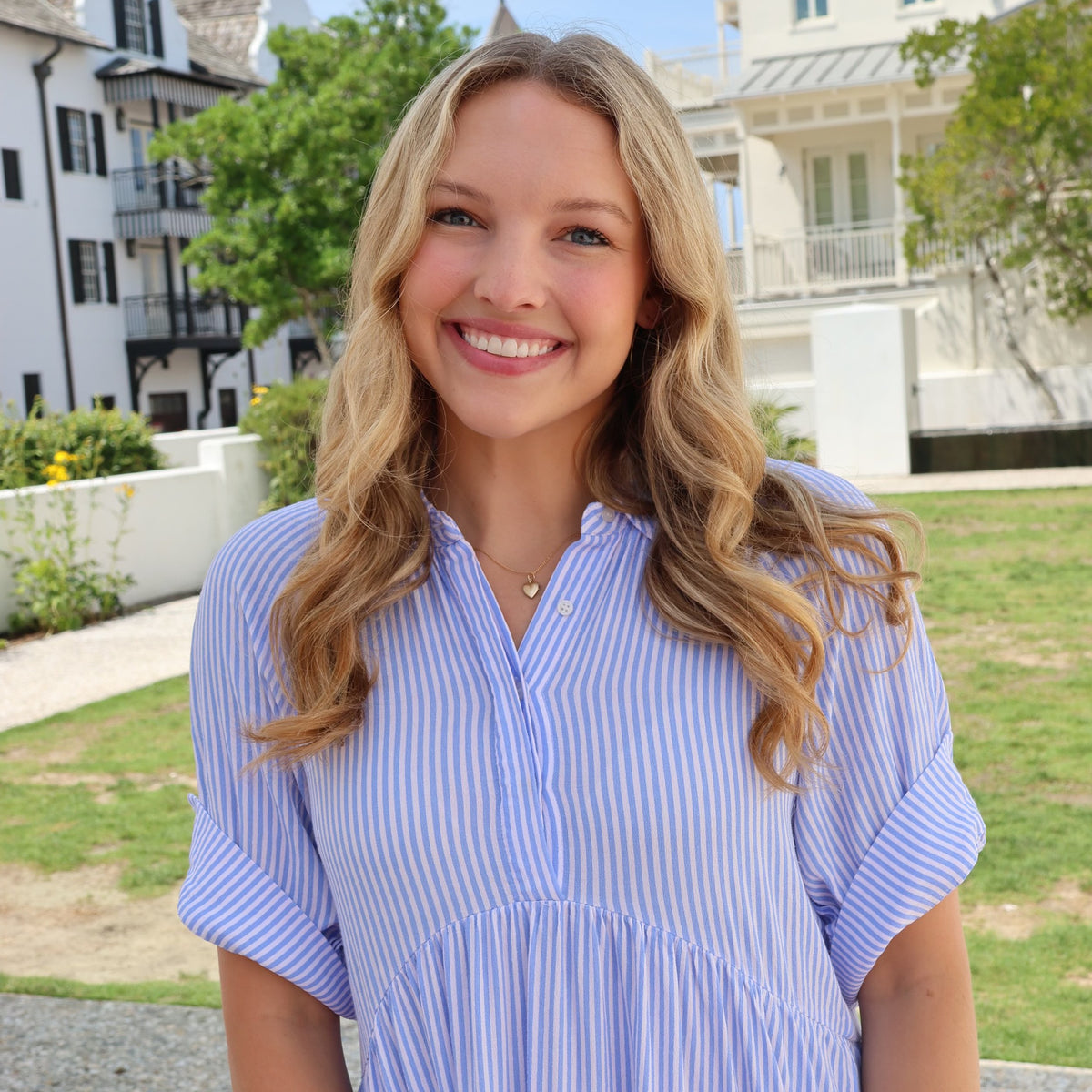 Meet The Interns! – Ex Voto Vintage